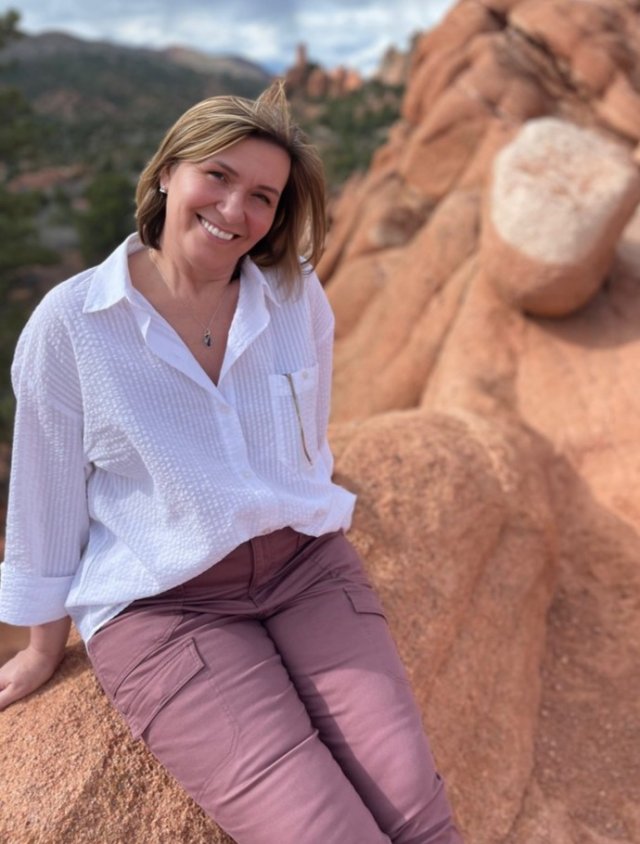 Евгения, 58, Ботелл - "RusDate.us"