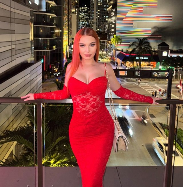 Полина, 21, Чикаго - "RusDate.us"