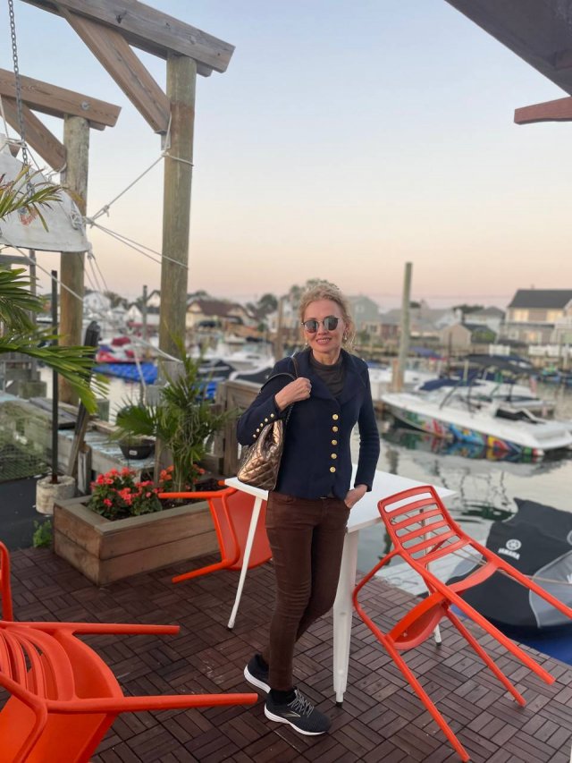 Asiia, 54, Куинс - "RusDate.us"