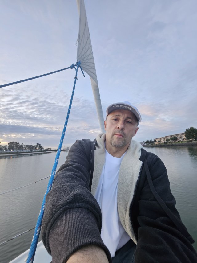 DIMA, 40, Окленд - "RusDate.us"