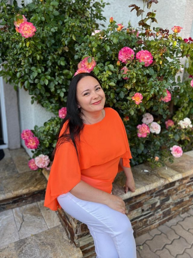 Julia, 49, Сан-Франциско - "RusDate.us"