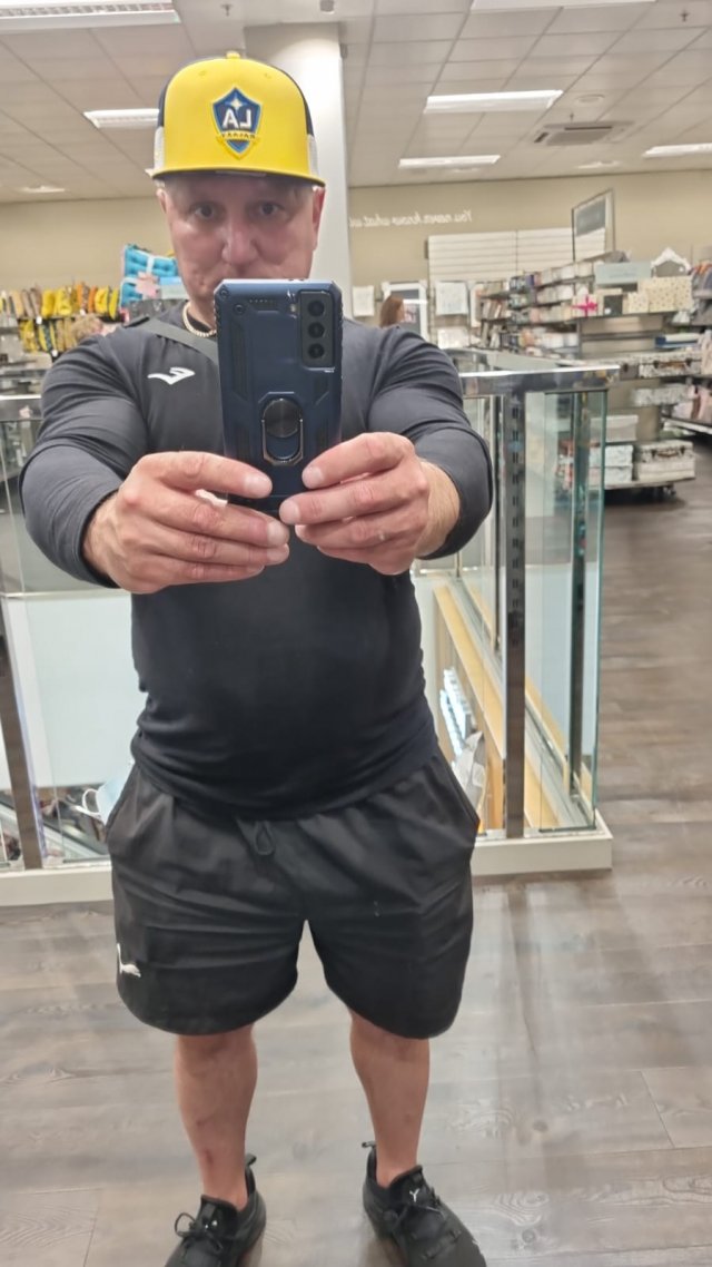 Jan, 56, Эдинбург - "RusDate.us"